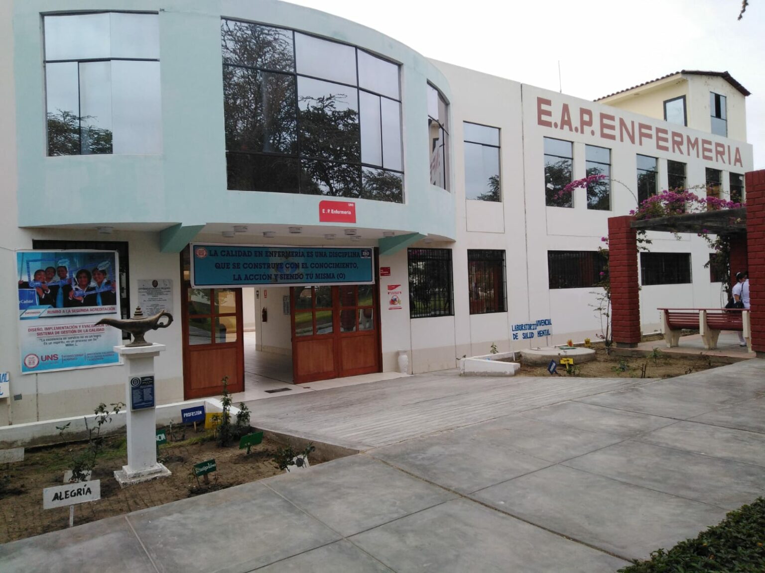 Pruebas - ASPEFEEN - Asociación Peruana de Facultades y Escuelas de ...